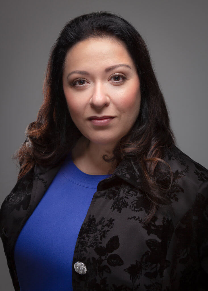 Interview: Patricia Zamora and Jade Esteban Estrada Talk 'Un Nuevo ...